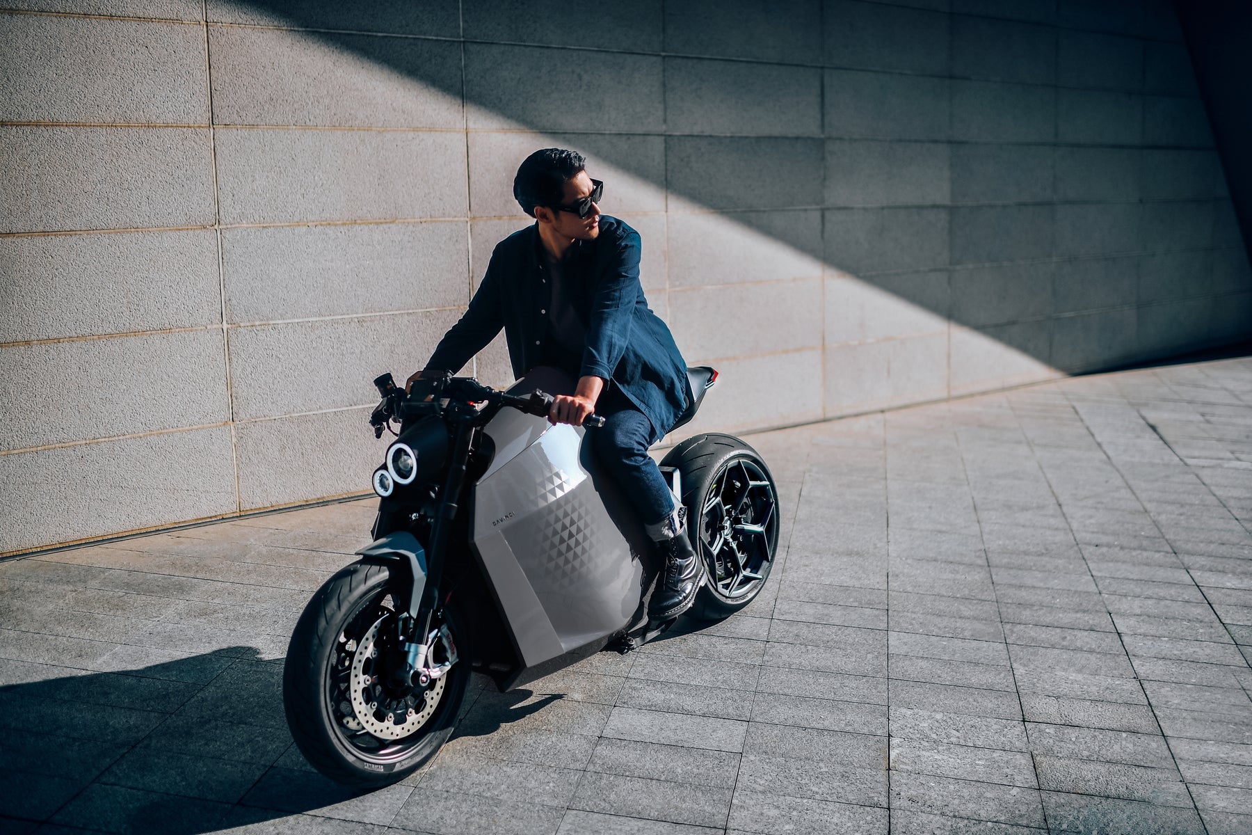 SUPERMACH – Supermach